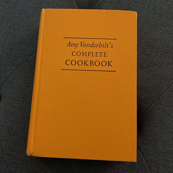 Dining | Amy Vanderbilts Complete Cookbook 1961 Drawings By Andrew Andy ...